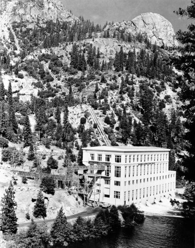 Hydroelectric power plant — Calisphere