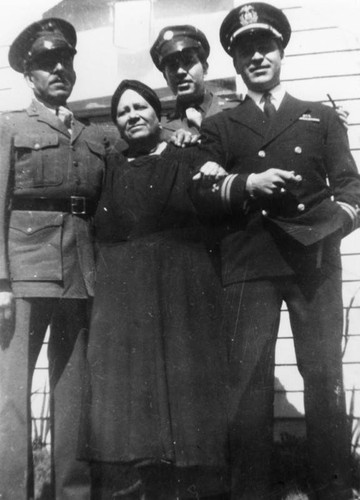 World War II era family portrait — Calisphere