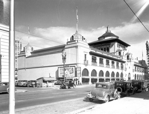 Herald-Examiner building — Calisphere