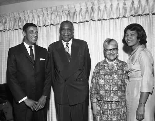 Charles Curtis Jr., Paul Robeson, Eslanda Goode Robeson and Irene Yopp ...