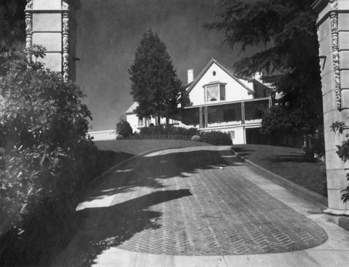Pickfair Mansion — Calisphere