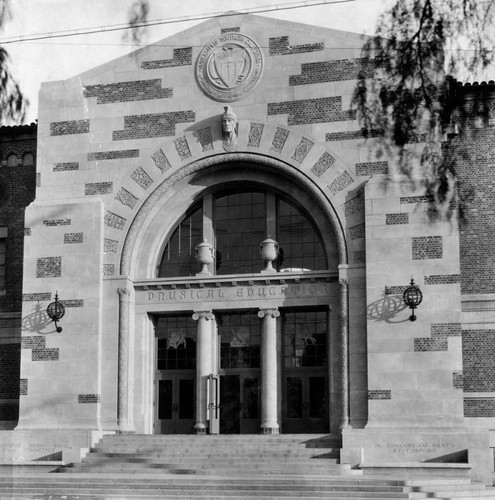 Entrance, Physical Education building at U.S.C — Calisphere