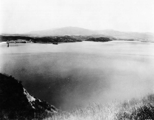San Fernando Reservoir — Calisphere