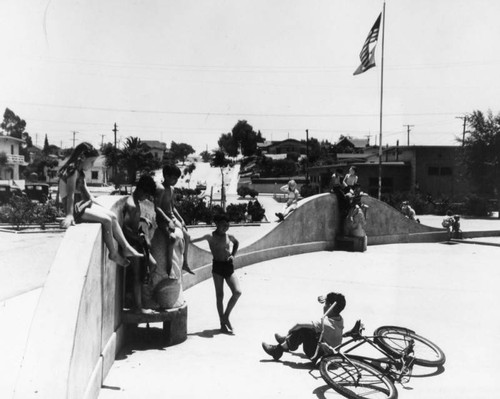 Estrada Courts Housing Project — Calisphere