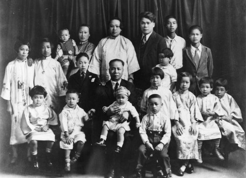 Chinese American family portrait — Calisphere