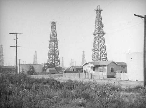 Torrance oil field — Calisphere