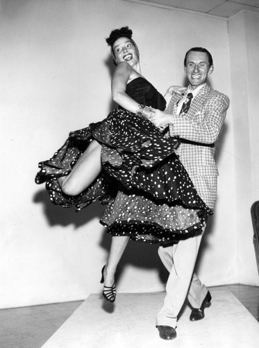 Valley dance teacher originates new step — Calisphere