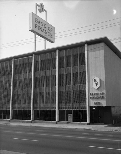 Exterior of the Bank of Finance, Western branch — Calisphere