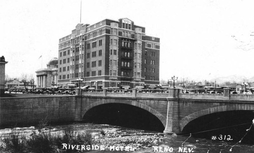 Riverside Hotel in Reno, a postcard — Calisphere