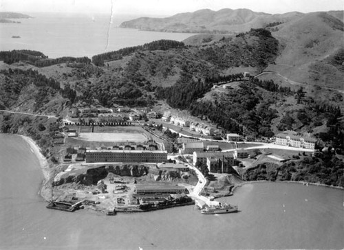[Aerial view of Fort McDowell on Angel Island] — Calisphere