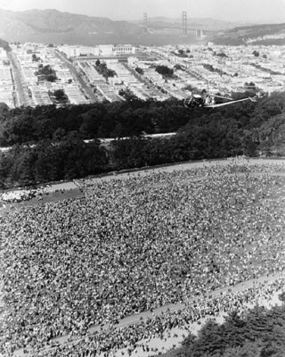 [Aerial view of crowd in polo field in Golden Gate Park] — Calisphere