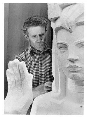 [Sculptor Ralph Stackpole working on model of "Pacifica"] — Calisphere