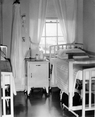 [Interior of Chinese Hospital] — Calisphere
