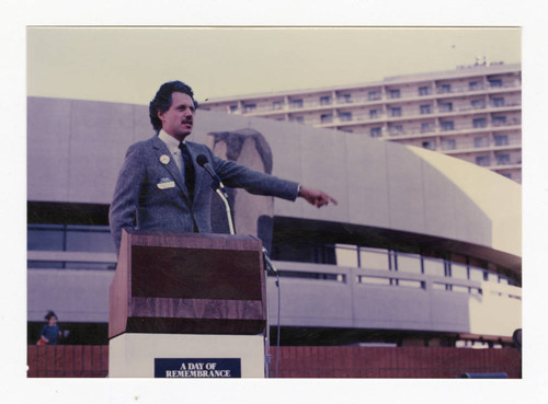 Eric Mann at 1984 Day of Remembrance — Calisphere
