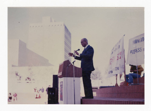Congressman Edward Roybal at 1984 Day of Remembrance — Calisphere