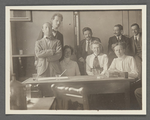 [Group photo in laboratory, probably in Prague. Paul Ehrenfest, fourth ...