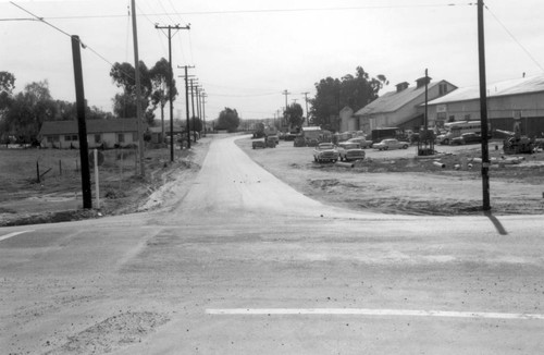 Old El Toro, El Toro Road, Lake Forest, 1970 — Calisphere