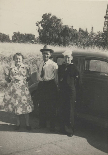 Christina Hennig, Sam Hennig, and Bud Huber in Huntington Beach, 1943 ...
