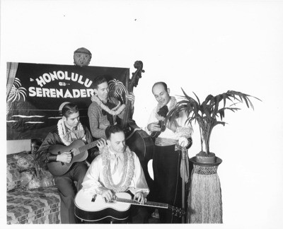 Bands (Music) - Stockton: ""Honolulu Serenaders"" — Calisphere