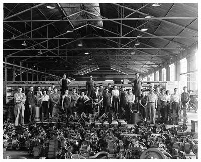 Labor and Laboring Classes - Stockton: War-time industrial workers ...