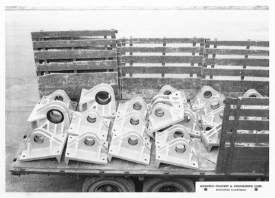 Foundries - Stockton: Iron and steel castings, machined parts, Monarch ...
