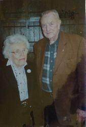 Bebe & Carl Anderson, M.D., 1996 Distinguished Citizen, April 19, 2001 ...