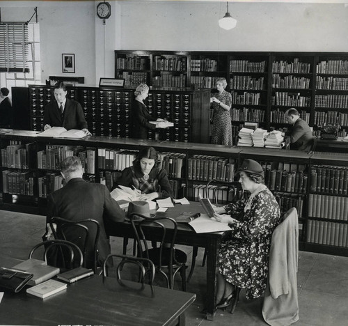 Reading room at the Library Headquarters, Los Angeles, California ...