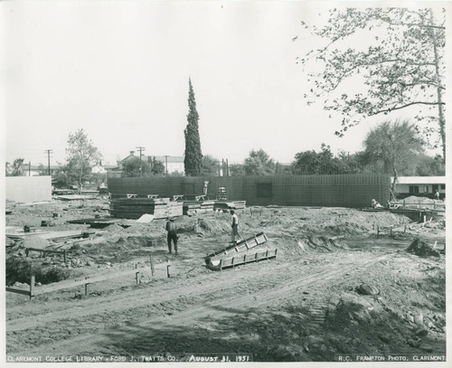 Construction of Honnold Library — Calisphere