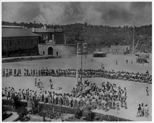 Folsom State Prison Exercise Yard — Calisphere