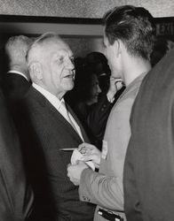 Former governor Goodwin Knight talking with a Pepperdine College ...