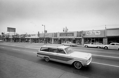 Sherman Way, 1960 — Calisphere