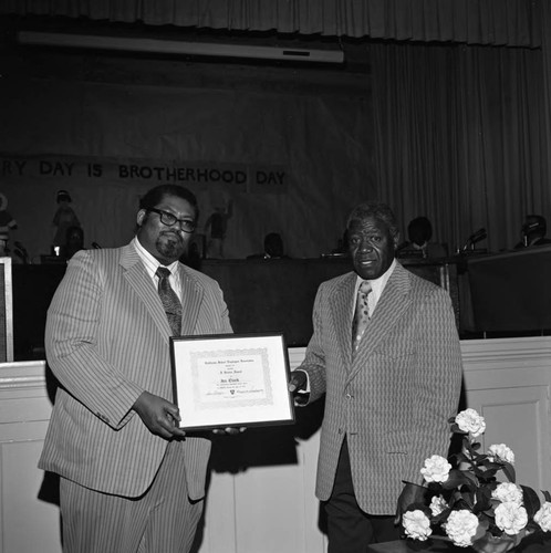 Ira Clark receiving and award, Los Angeles, 1972 — Calisphere