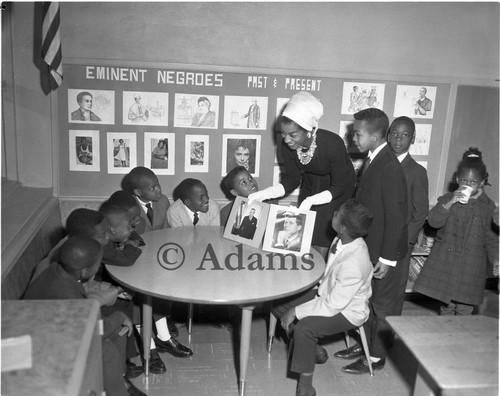 Classroom, Los Angeles, 1966 — Calisphere