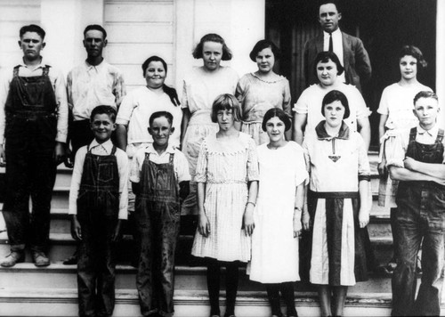 1924 Class Portrait — Calisphere