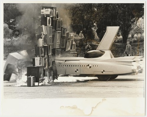 Untitled photograph (Media Burn clippings folder) — Calisphere