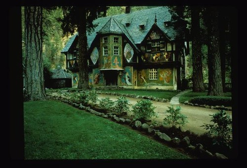 Wyntoon, Brown Bear House, exterior, grounds — Calisphere