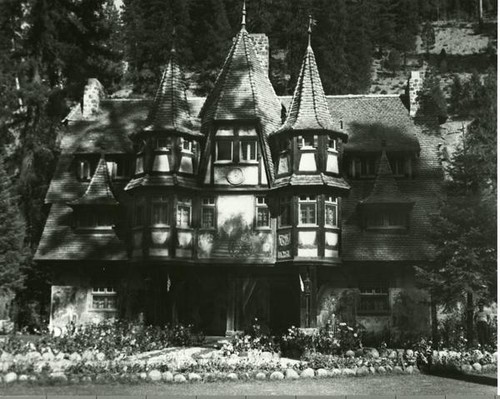 Photographs, Cinderalla House, Wyntoon, Exteriors.Photograph — Calisphere