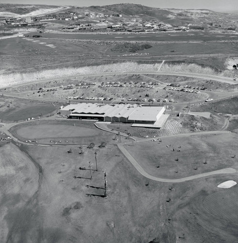 Aerial view of Los Verdes Golf Course Clubhouse — Calisphere
