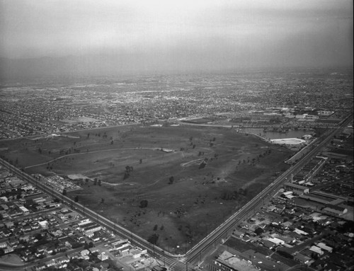 Aerial view of Alondra Community Regional Park and Alondra Golf Course ...