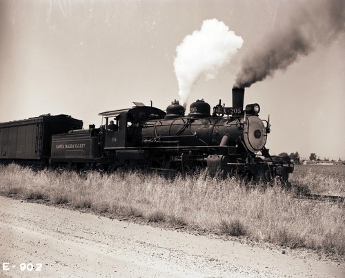 Santa Maria Valley Railroad Steam Locomotive 205 — Calisphere
