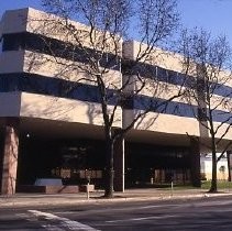 Views of the Sacramento Housing and Redevelopment Agency (SHRA ...