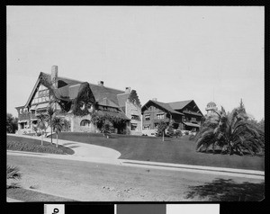 A. Busch and T. Lowe's homes in Pasadena, ca.1900 — Calisphere