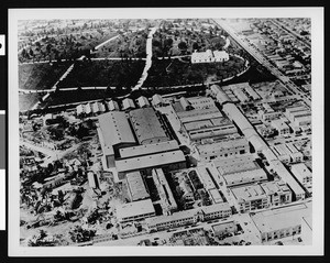 Aerial view of Paramount Studios and sound stages — Calisphere