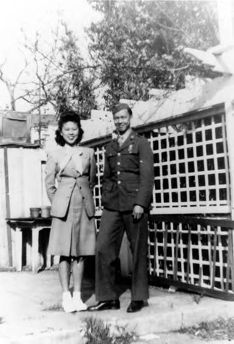 Peter Soo Hoo Jr. and his wife Lucy — Calisphere