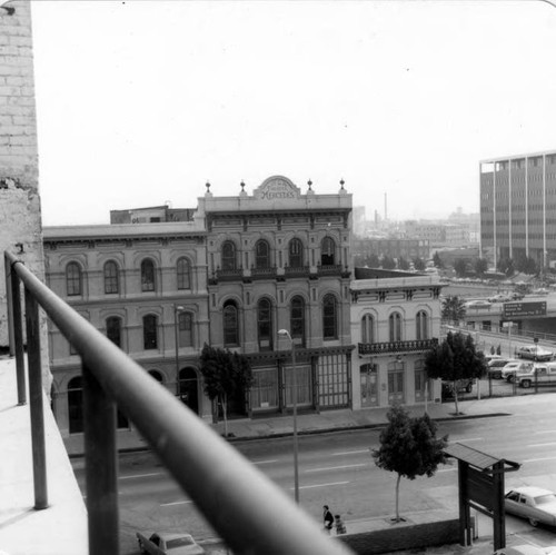 Merced Theater building- photograph taken of front of theater — Calisphere