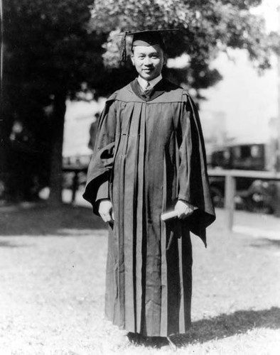 Peter Soo Hoo Sr. at the USC graduation — Calisphere
