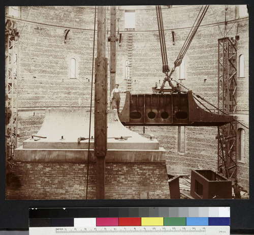 Construction of the second level of the base for the 40-inch telescope ...