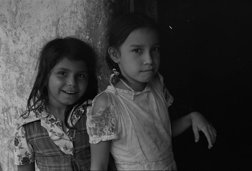 Portrait of girls, La Chamba, Colombia, 1975 — Calisphere