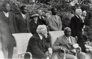 The Litunga (Lozi king) Yeta III (Litia) with PEMS missionary Adoplhe ...