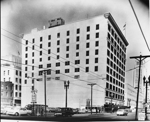 Higgins Building, 2nd & Main St., Los Angeles, 1959 — Calisphere